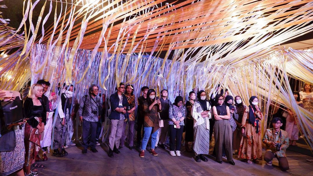 tina and joi #1 – Dea Widya